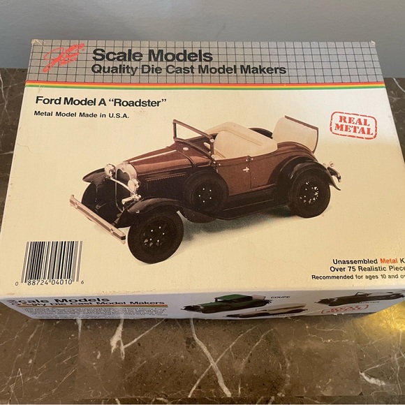 Hubley | Toys | Vintage Hubley Diecast Scale Model Metal Kit Ford Model ...